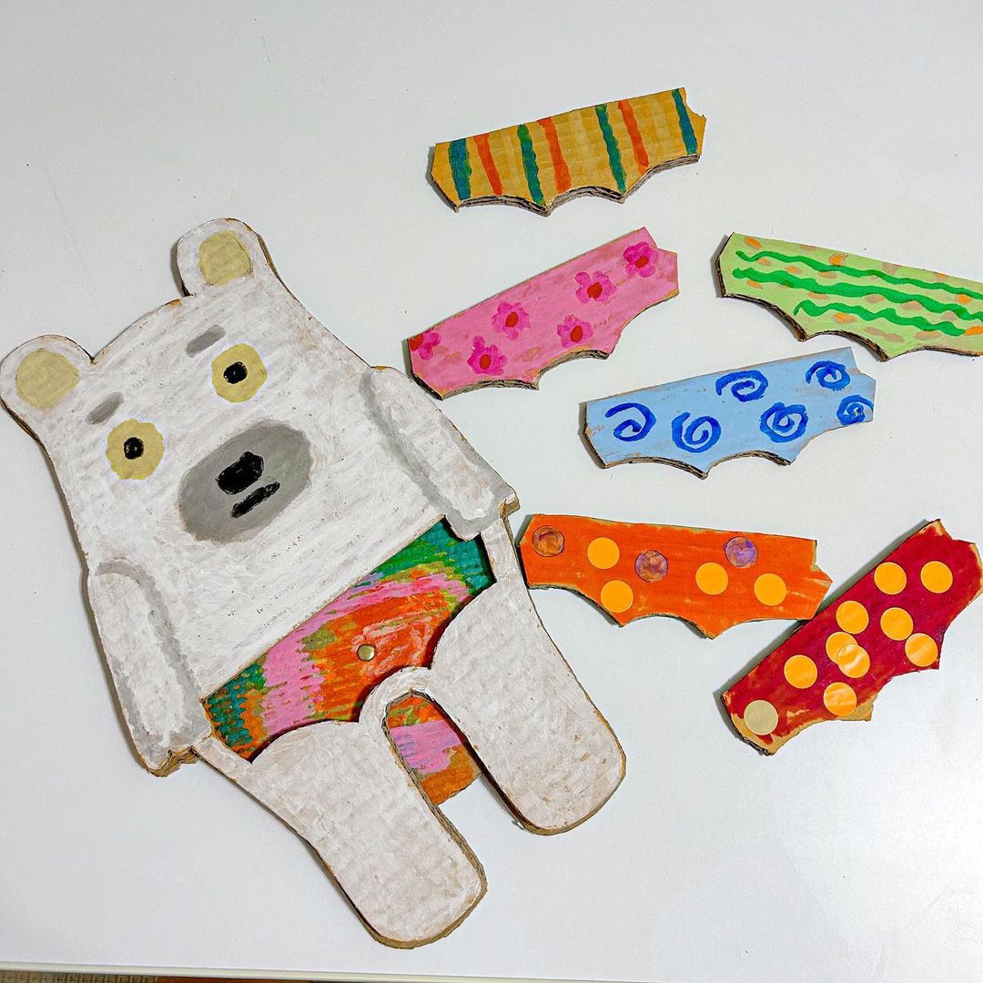 // Polar Bear’s Underwear // - Caves Sharing 敦煌書局分享平台